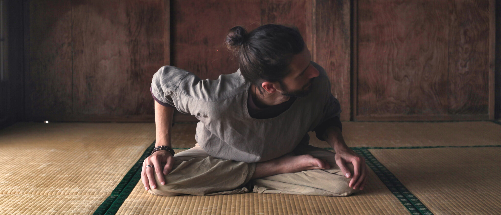 Tibetan Nejang Yoga - Kůra Růka